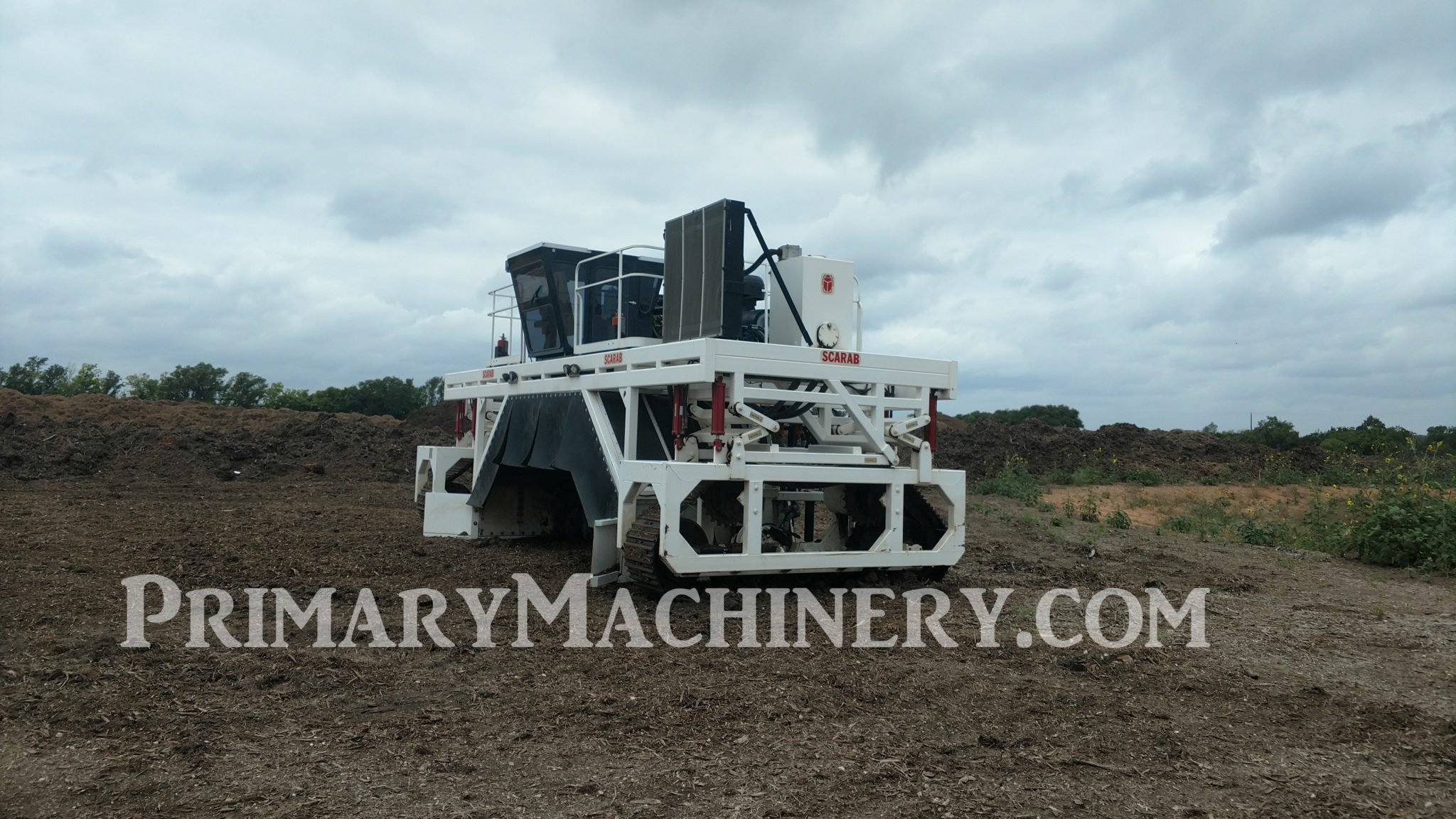 #2795MO- 2003 Scarab 16 Compost Turner | Primary Machinery